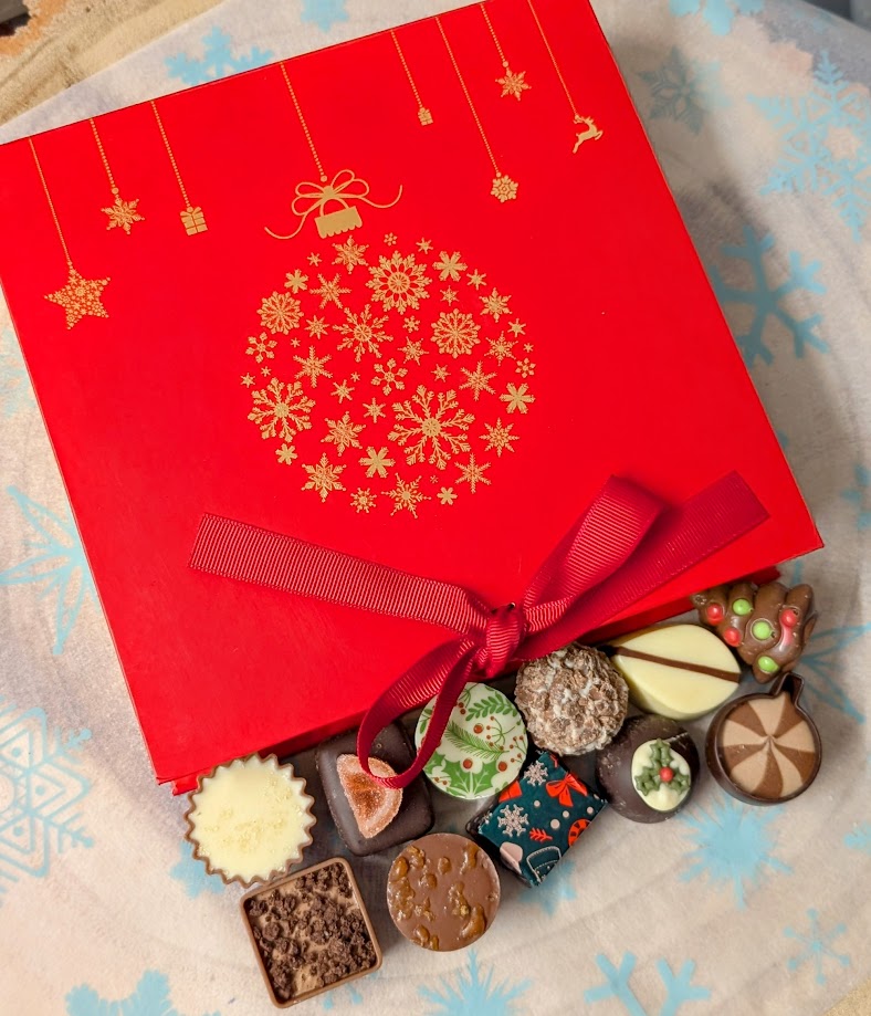 Luxury 25 Chocolate Box – Carousel Chocolates, Luxury Chocolates ...